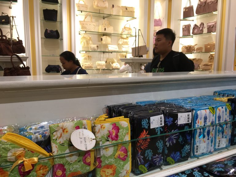 ナラヤ(NaRaYa)のセントラルワールド(Central World)店の行き方と説明｜Thaim Line Bkk(タイムライン バンコク)