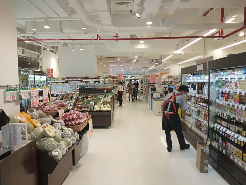 フジスーパー5号店 (UFM Fuji Super (Branch 5)スクンビットソイ24 Stay Bridge Suitesの商業施設の ...